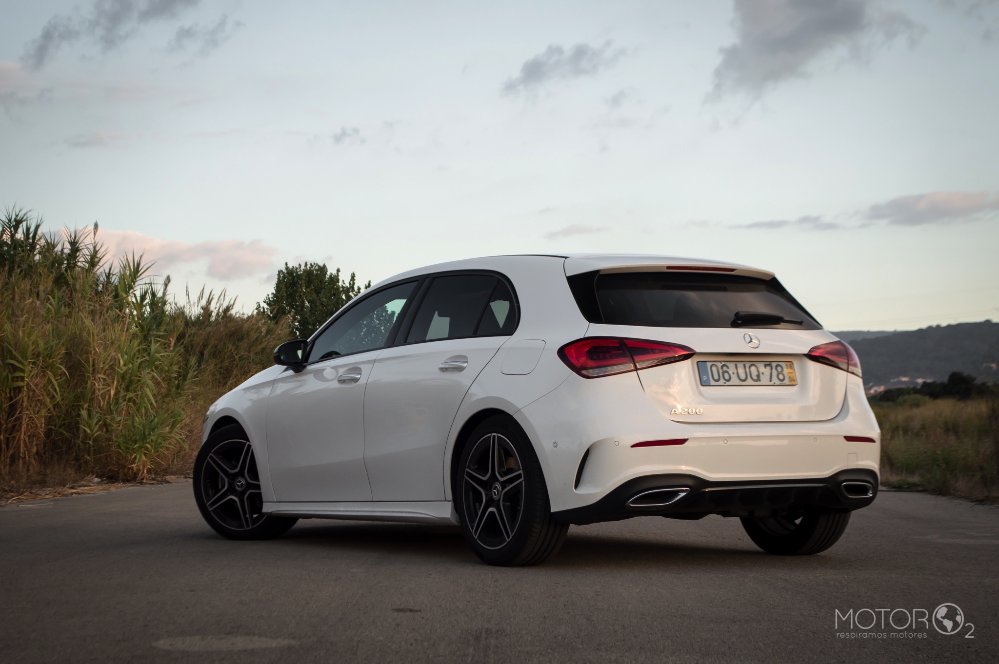 Testámos o Mercedes Classe A200 com motor a gasolina de 163cv. Vale a pena?
